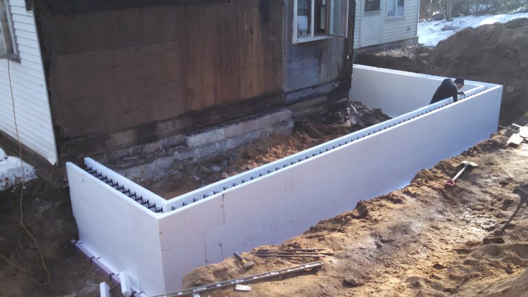 The Foot Hold ICF - Concrete ICF Footing Forms