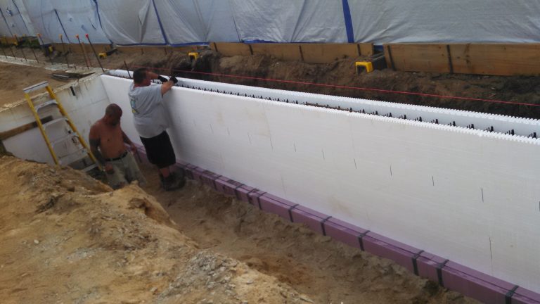 The Foot Hold ICF - Concrete ICF Footing Forms